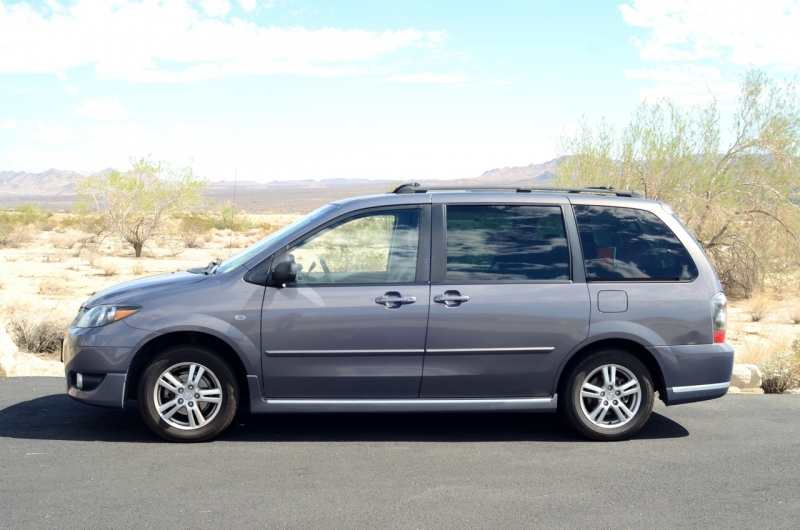 サンディエゴタウン - クラシファイド[2006 Mazda MPV LX Minivan4D 114,000 Miles]