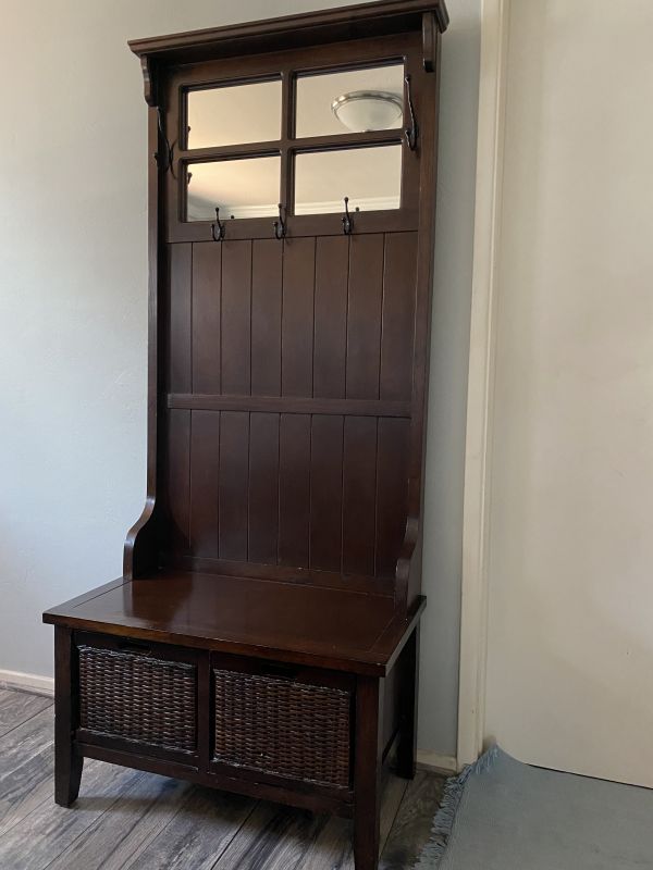 サンディエゴタウン - クラシファイド[Pier 1 Imports Hall Tree Bench with Storage]